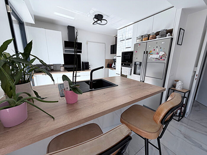 Maison 4 pièces à vendre - La Queue-en-Brie