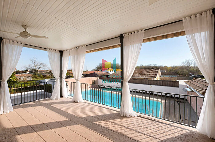 Maison à vendre - Gujan-Mestras, Mestras - 8 pièces - 6 chambres