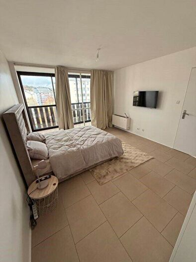 Appartement à louer - Beulet-Ile de France, Annemasse - 4 pièces - 3 chambres