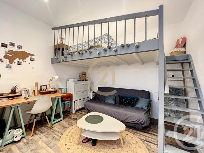 Appartement à vendre - Reims, Centre-ville - 1 pièce