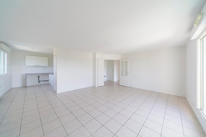 Appartement 3 pièces à Pau, Centre-ville, à louer