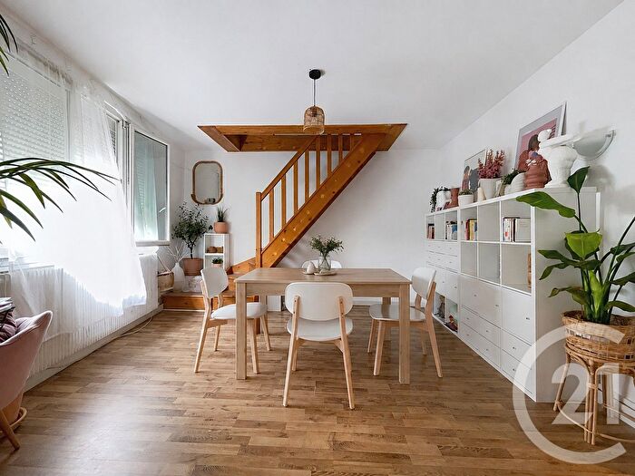 Appartement 3 pièces à Corbeil-Essonnes, Rive droite, à vendre