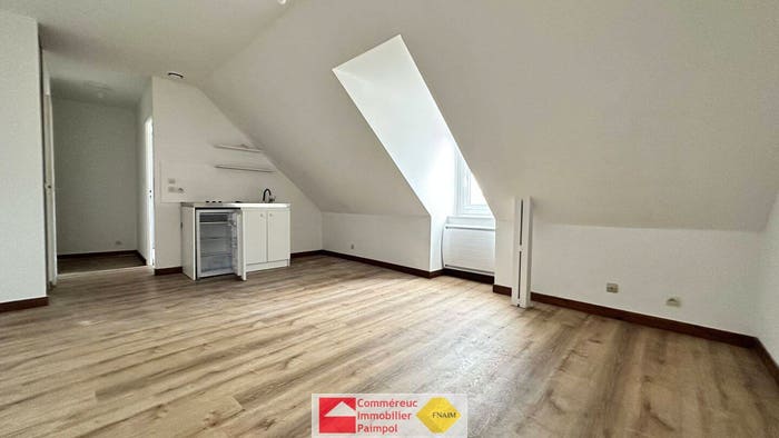 Centre Ville, Paimpol : Appartement 2 pièces à louer