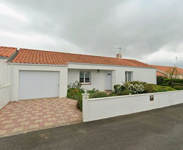 Maison à vendre - Coëx - 4 pièces - 2 chambres