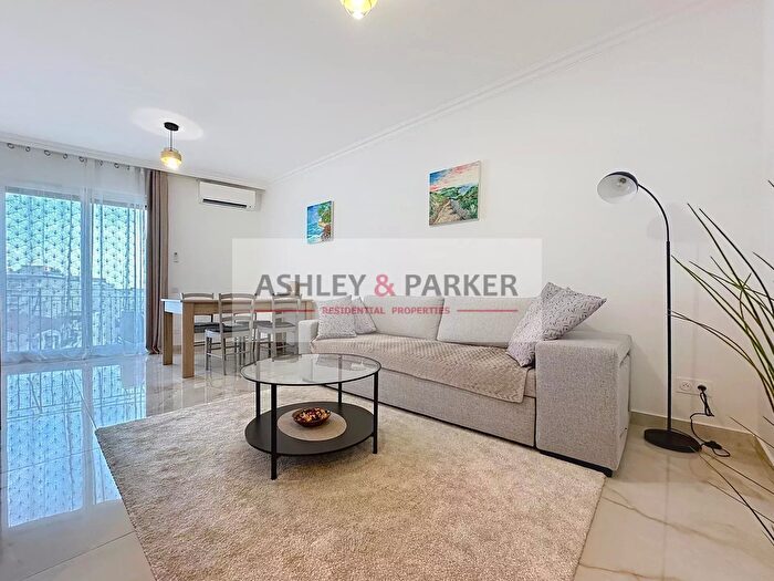 Appartement à vendre - Nice, Madeleine - 3 pièces - 2 chambres