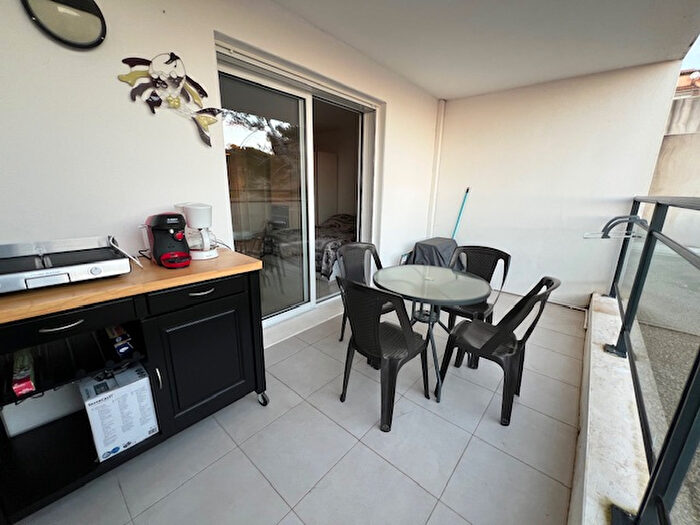 Appartement à vendre - Fleury, Saint-Pierre, Les Cabanes - 1 pièce