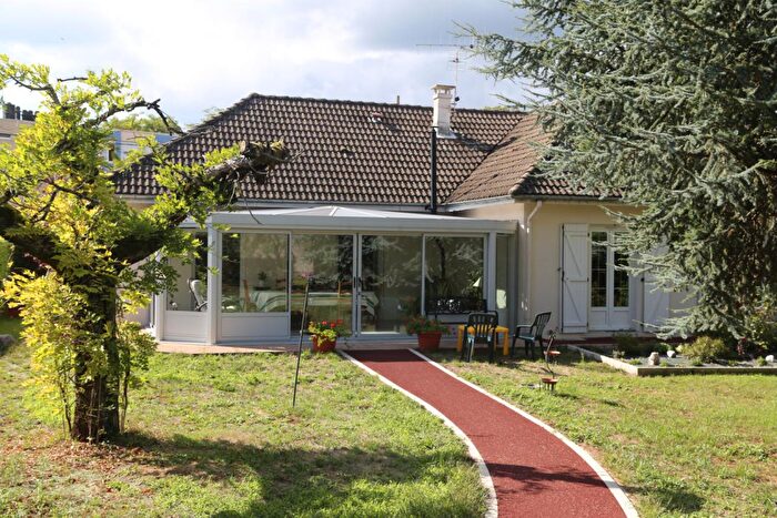 Maison à vendre - Autun, Centre-ville - 5 pièces - 4 chambres