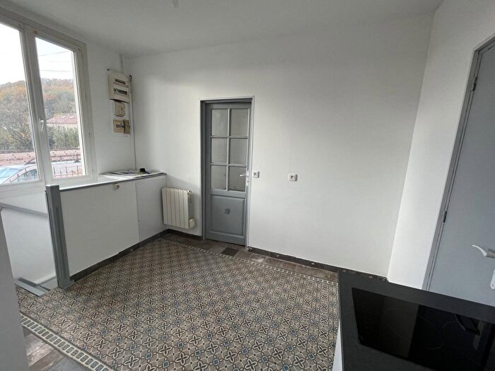 Maison à louer - Ézy-sur-Eure - 2 pièces - 1 chambre