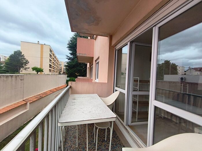 Saint-Étienne, La Dame Blanche, La Richelandière, Montplaisir, Monthieu : Appartement 2 pièces à louer
