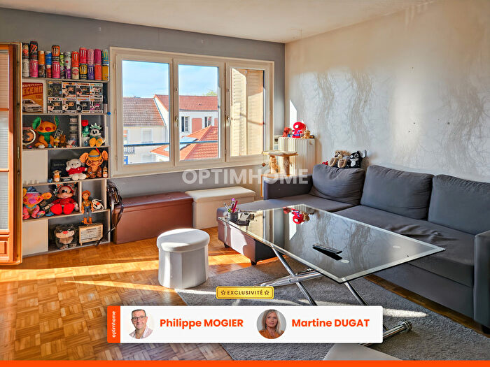 Appartement à vendre - Vichy, Quartier de France - 3 pièces - 2 chambres