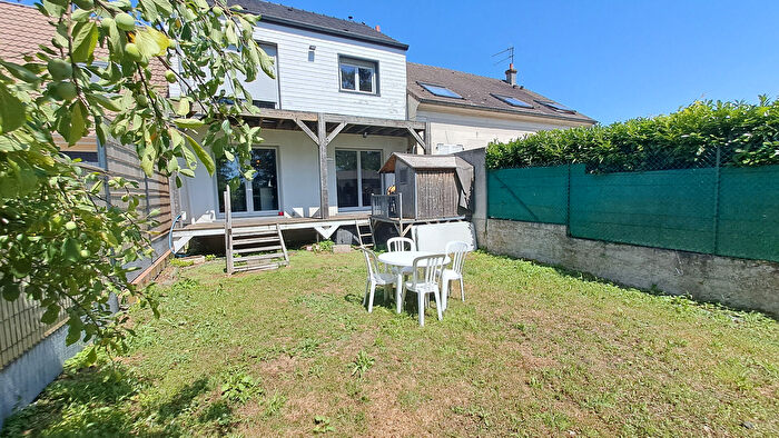 Maison à vendre - Magny-les-Hameaux - 4 pièces - 3 chambres