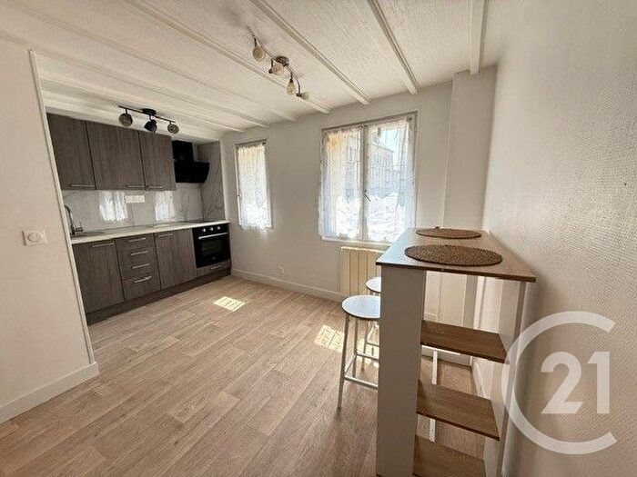 Étampes, Centre-Ville : Appartement 1 pièce à louer