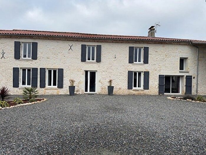 Maison à vendre - Les Touches-de-Périgny - 7 pièces - 6 chambres