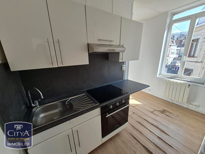 Appartement 1 pièce à Lille, Fives, à louer