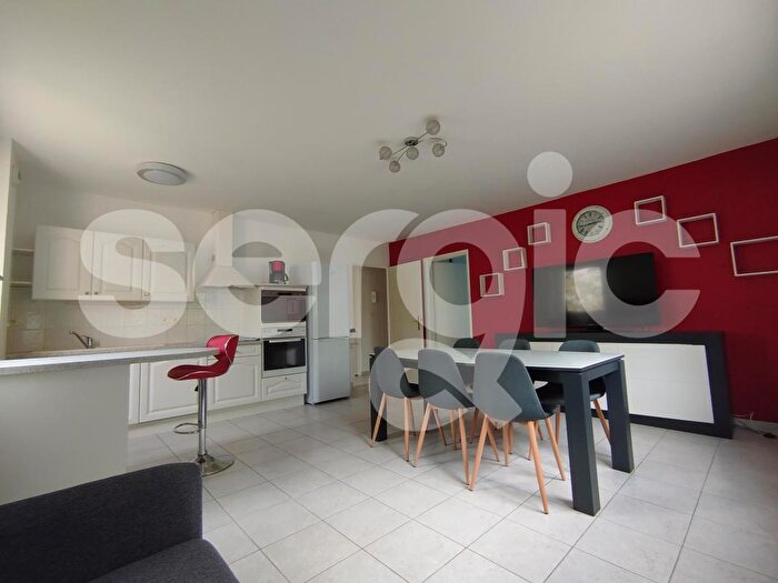 Appartement à louer - Amiens, Saint-Roch, Saint-Jacques - 3 pièces - 2 chambres