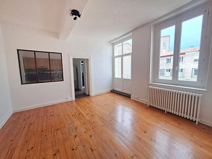 Appartement 3 pièces à Soucieu-en-Jarrest, à louer