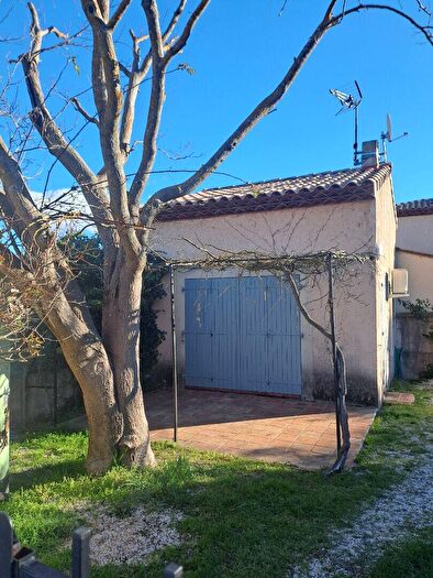 Maison à louer - Sud, Auriol - 1 pièce - 1 chambre