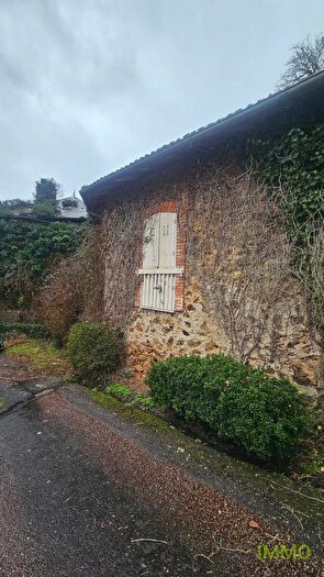 Maison 6 pièces à Saint-Priest-Taurion, à vendre