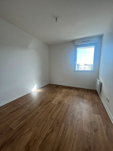 Appartement à louer - Saint-Médard-en-Jalles, Centre-ville - 3 pièces - 2 chambres