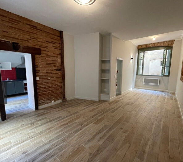 Appartement à louer - Montauban, Centre-ville - 2 pièces - 1 chambre