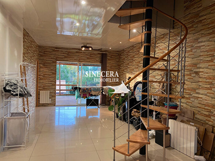 Maison à vendre - Ribérac - 5 pièces - 4 chambres