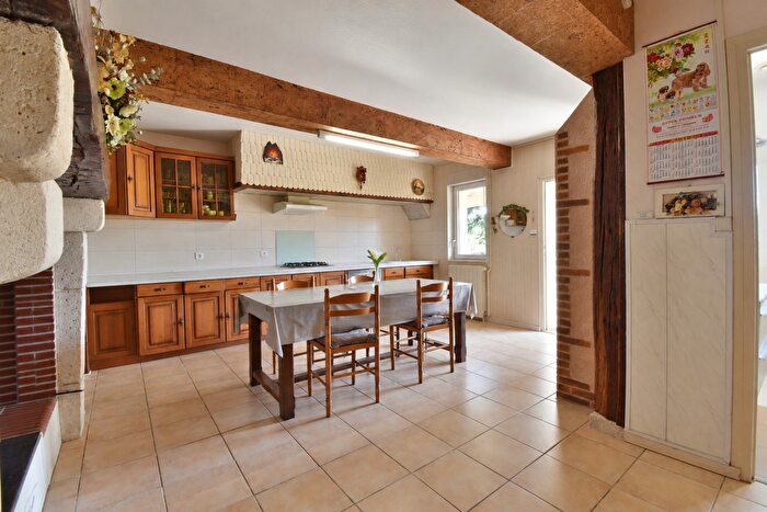 Maison 6 pièces à vendre à Saint-Sixte