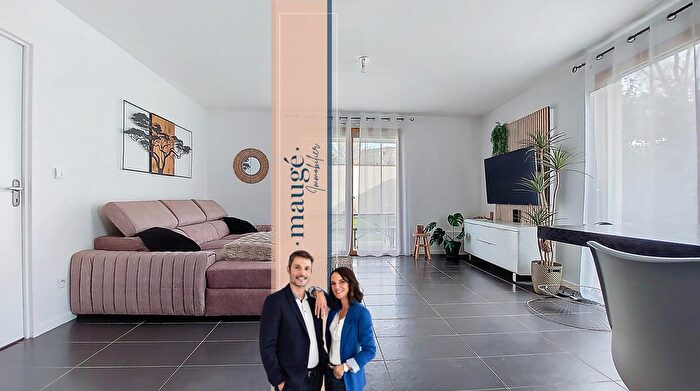 Appartement à vendre - Saint-Bonnet-de-Mure - 2 pièces - 1 chambre