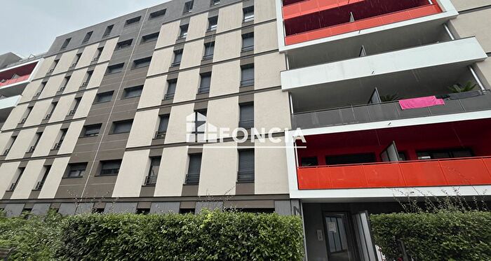 Appartement à vendre - Annemasse, Centre-ville - 4 pièces