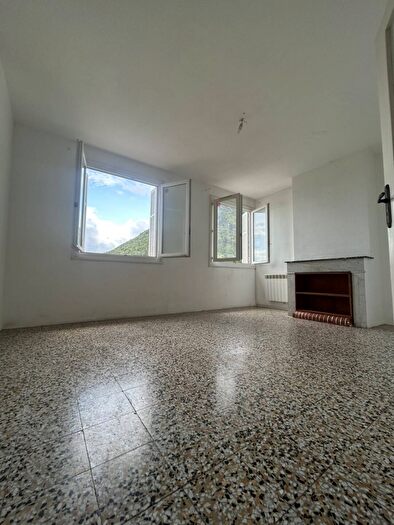 Appartement à louer - Cervione - 3 pièces - 2 chambres