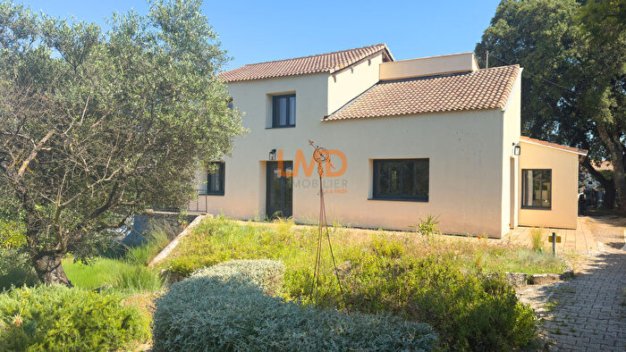 Nîmes, Terres de Rouvière, L'Eau Bouillie - Maison 5 pièces à vendre