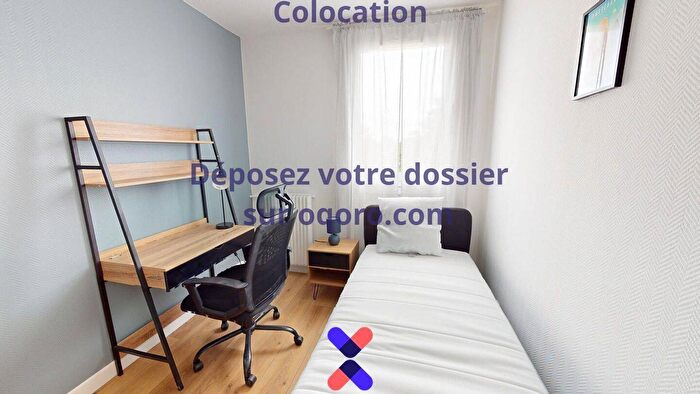 Appartement à louer - Château de Thouars, Talence - 7 pièces - 6 chambres