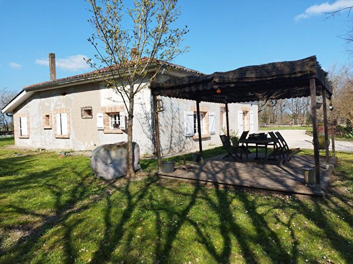 Maison 10 pièces à vendre - Lacourt-Saint-Pierre