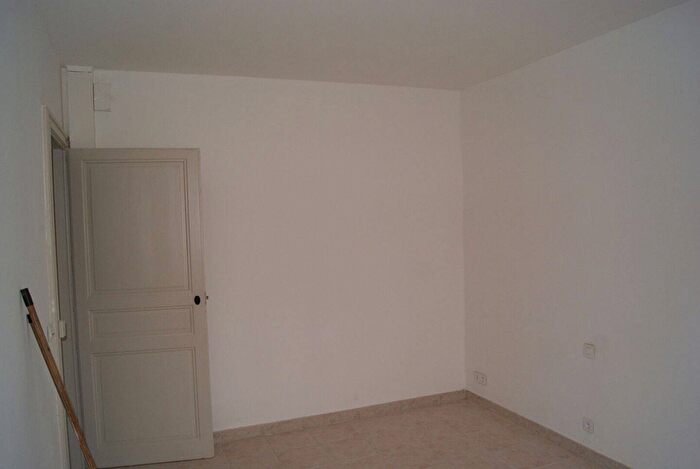 Appartement à louer - Peripherie, Châteaurenard - 2 pièces - 1 chambre