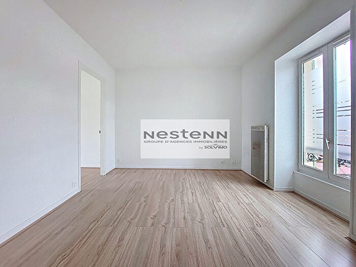 Appartement à vendre - Saint-Fargeau-Ponthierry - 3 pièces - 2 chambres