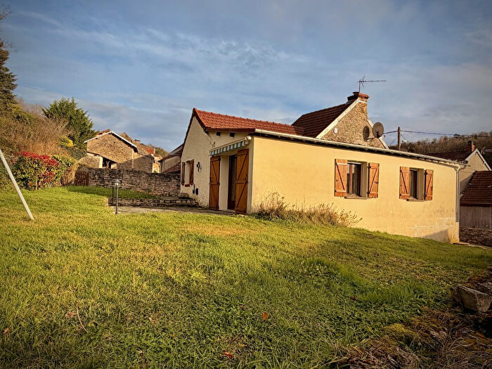 Maison à vendre - Villeferry - 5 pièces - 3 chambres