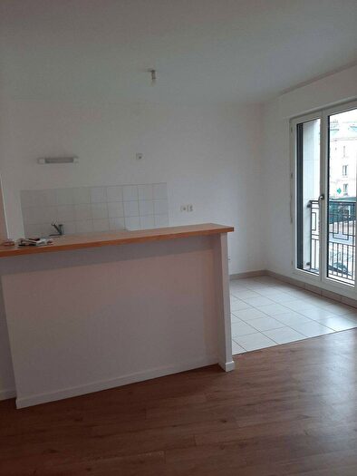 Bord de Seine-Les Martinets, Rueil-Malmaison : Appartement 2 pièces à louer