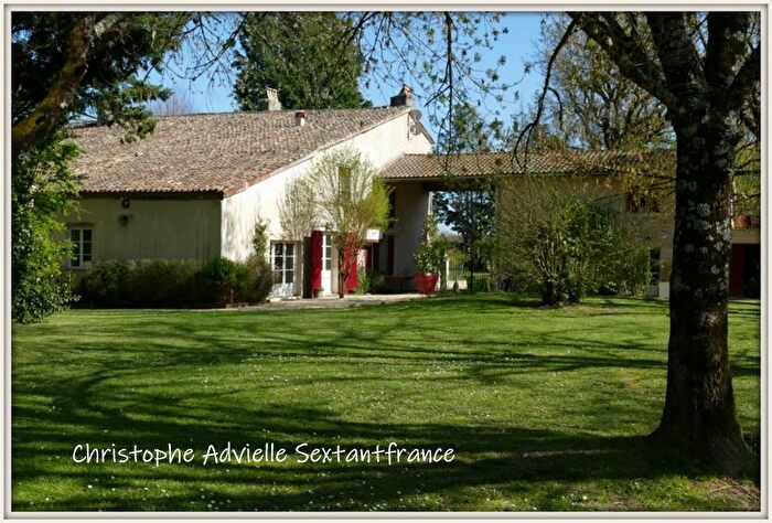 Maison à vendre - Bergerac - 17 pièces - 11 chambres