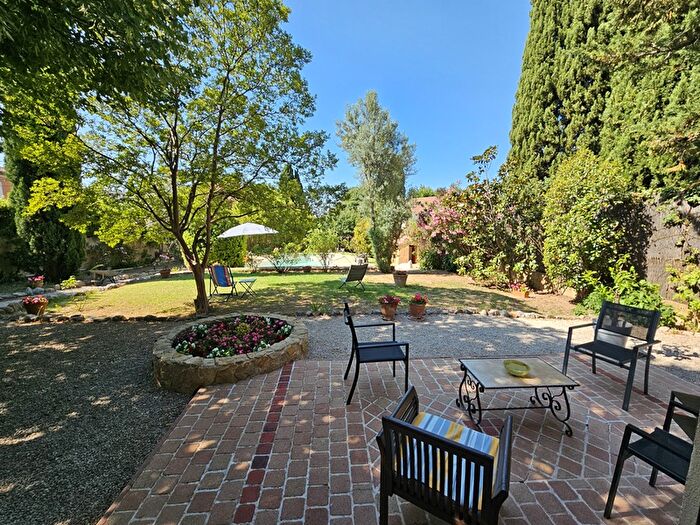 Maison à vendre - Aix-en-Provence, Centre-ville - 7 pièces - 4 chambres