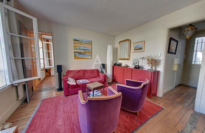 Paris 11ème, Belleville, Saint-Maur : Appartement 2 pièces à vendre