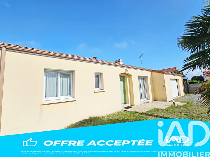 Maison à vendre - Saint-Germain-sur-Moine - 5 pièces - 3 chambres