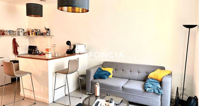 Le Centre-Centre Ville, Roanne : Appartement 2 pièces à louer