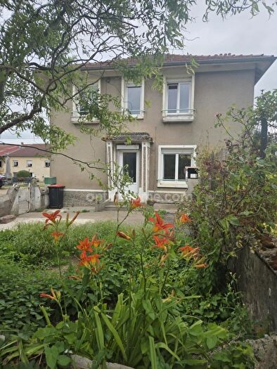 Maison à vendre - Delut - 6 pièces - 5 chambres