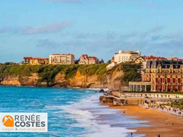 Appartement à vendre - Biarritz, Saint-Charles, Phare, Larochefoucauld - 6 pièces - 3 chambres
