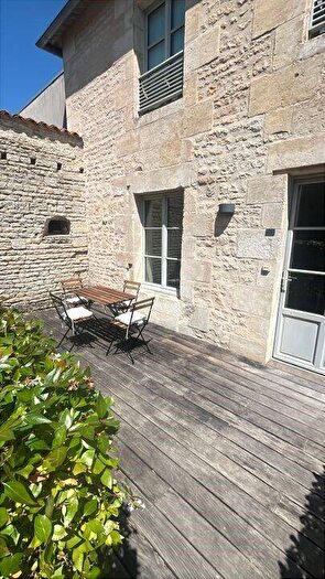Appartement à louer - Centre Ville, Niort - 1 pièce