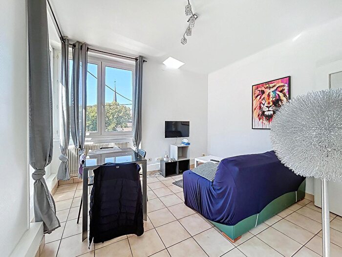 Appartement à louer - Dijon, Les Péjoces - 3 pièces - 2 chambres