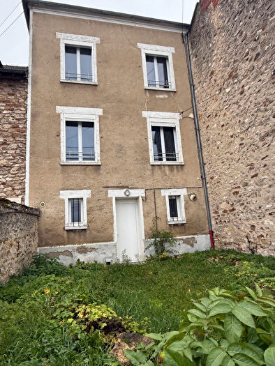 Maison à vendre - Château-Thierry, Centre-ville - 6 pièces - 4 chambres
