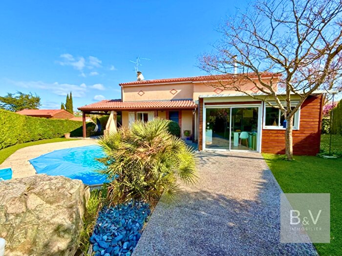 Maison 7 pièces à Auzielle, à vendre