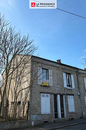 Maison à vendre - Les Mureaux, Centre-ville - 4 pièces - 3 chambres
