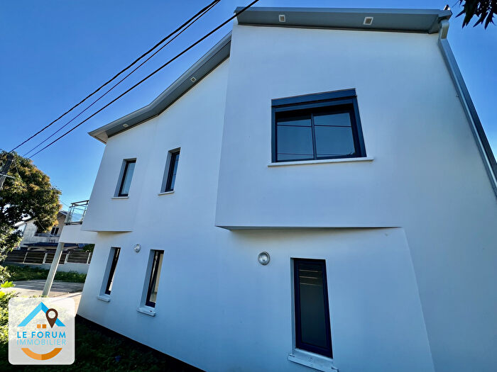 Saint-Pierre : Maison 4 pièces à vendre