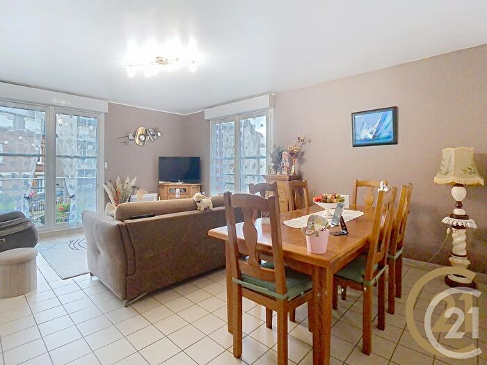 Appartement à vendre - Lillebonne - 2 pièces - 1 chambre